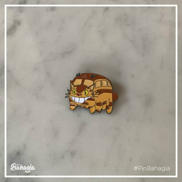 Jual Enamel Pin Catbus Nekobus My Neighbor Totoro | Shopee Indonesia