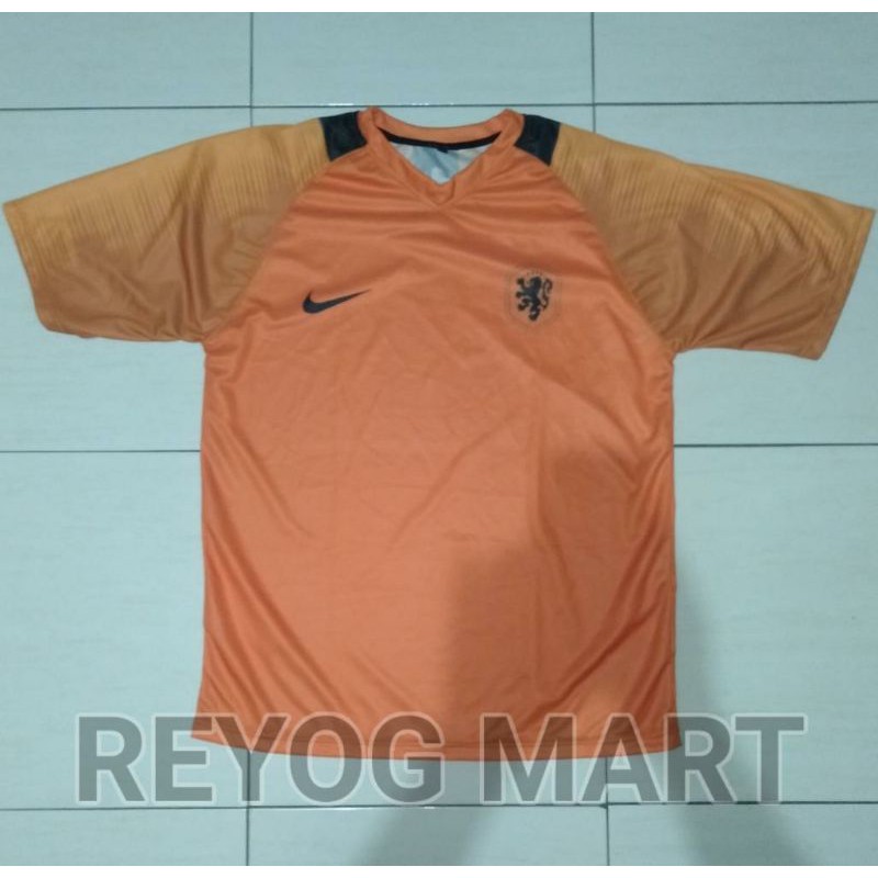 Jual JERSEY BELANDA KNVB HOME 2018 PIALA DUNIA ORANGE RETRO PRINTNG GRADE LOKAL | Shopee Indonesia