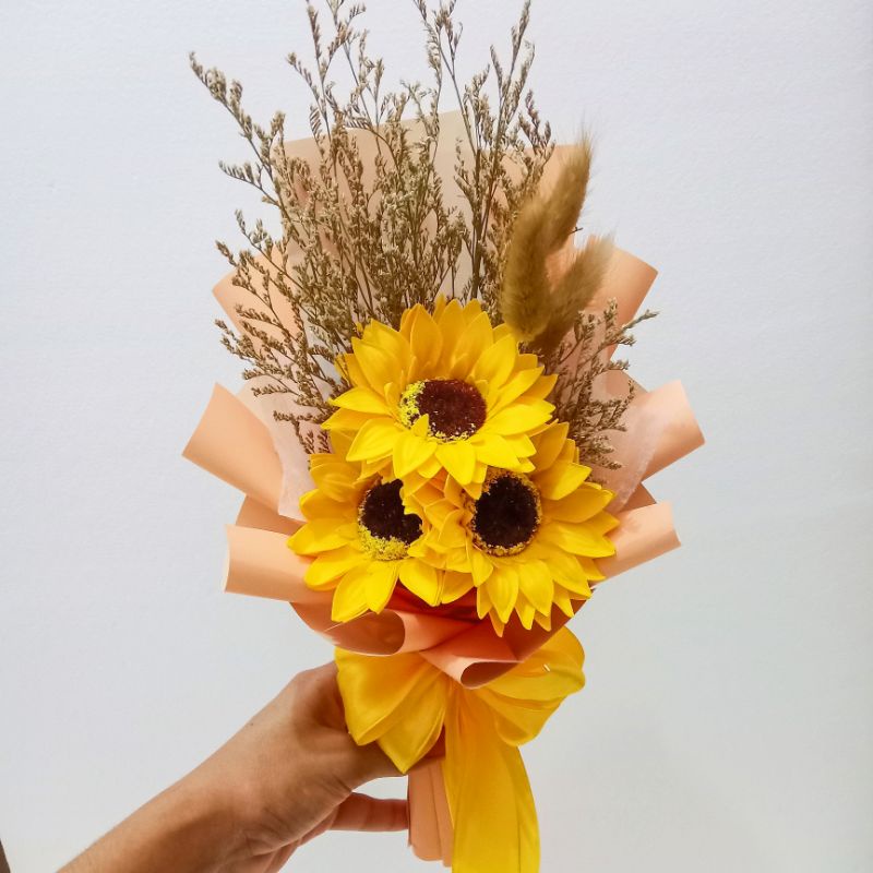 Jual Sunflower Bouquet 3 Stem - Sunflower Soap Bouquet - Dried Flower ...
