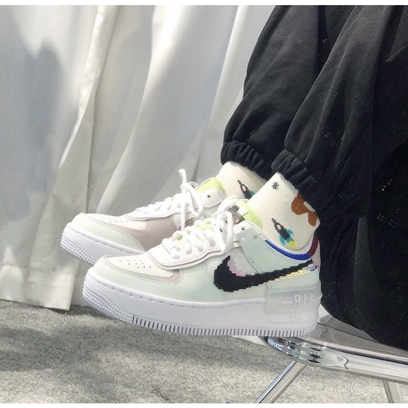 Jual NIKE AIR FORCE 1 SHADOW SE 8 BIT PIXEL SWOOSH | Shopee Indonesia