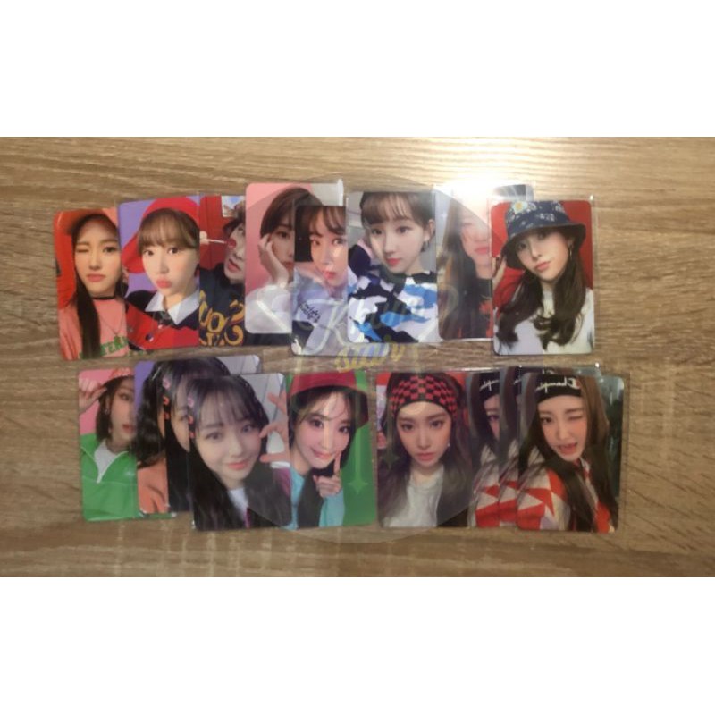 Jual WEEEKLY - We Play Photocard (Soojin, Jiyoon, Monday, Soeun, Jaehee, Jihan, Zoa PC) | Shopee ...