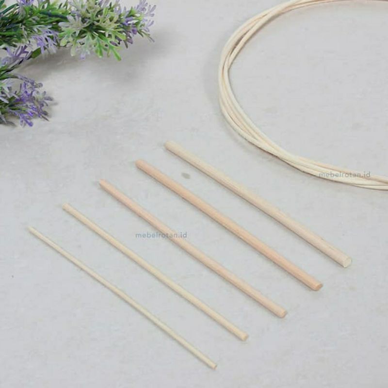 Jual Bahan kerajinan rotan asli 1 meter / rotan core / rotan pitrik ...