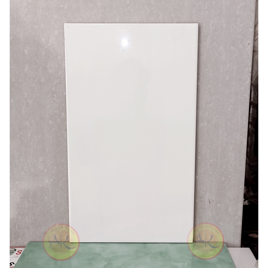 Jual Keramik Dinding 25x40 Glossy White / Putih Polos | Shopee Indonesia