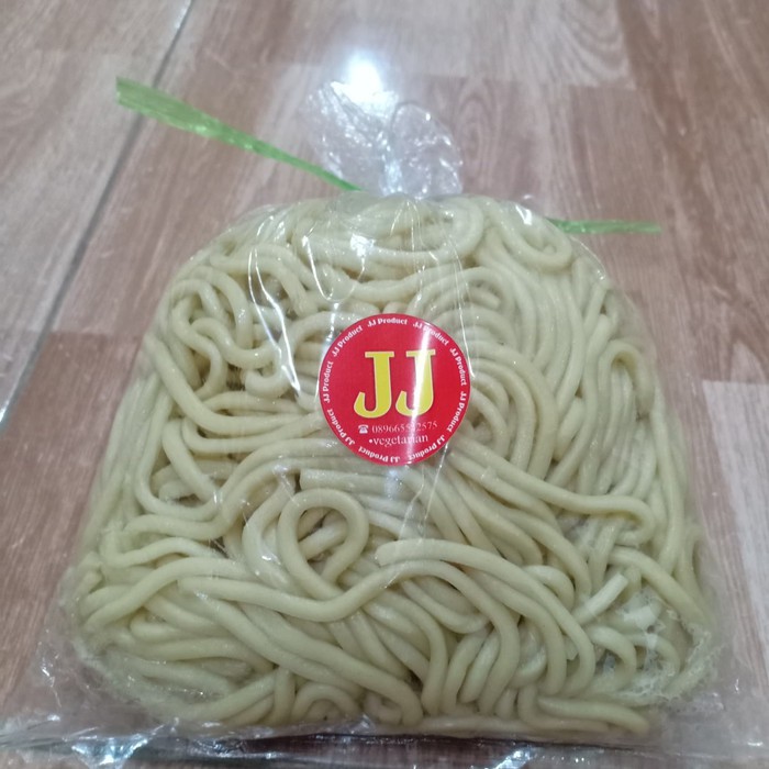 Jual mie hokian / mie besar / mei basah / mie hokian vegan 500 gr ...