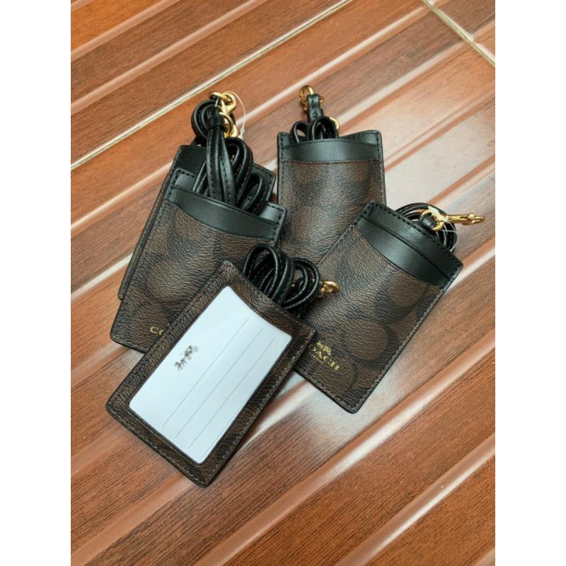 Jual Gantungan ID Name Tag Coach Lanyard Maho Mahogany | Shopee Indonesia