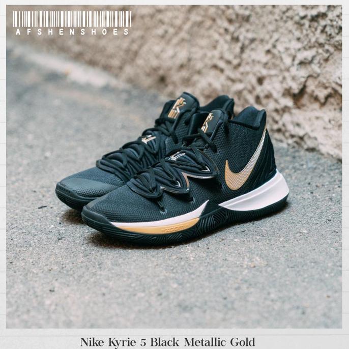Jual Sepatu Original Nike Kyrie 5 Black Metallic Gold BNIB | Shopee ...