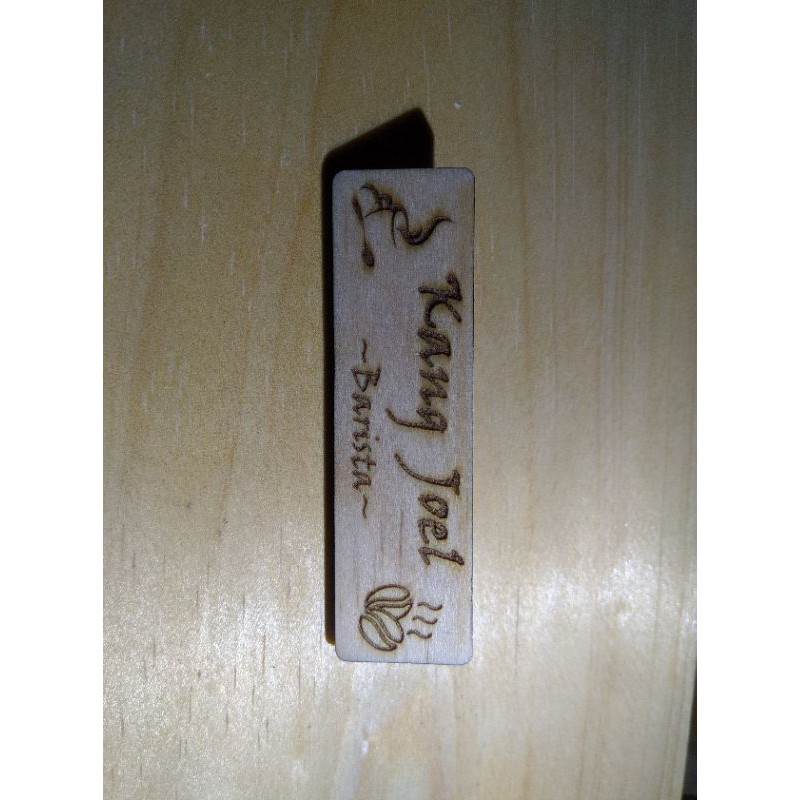 Jual Custom Wooden Name Tag kayu grafir laser unik nama tulisan logo ...