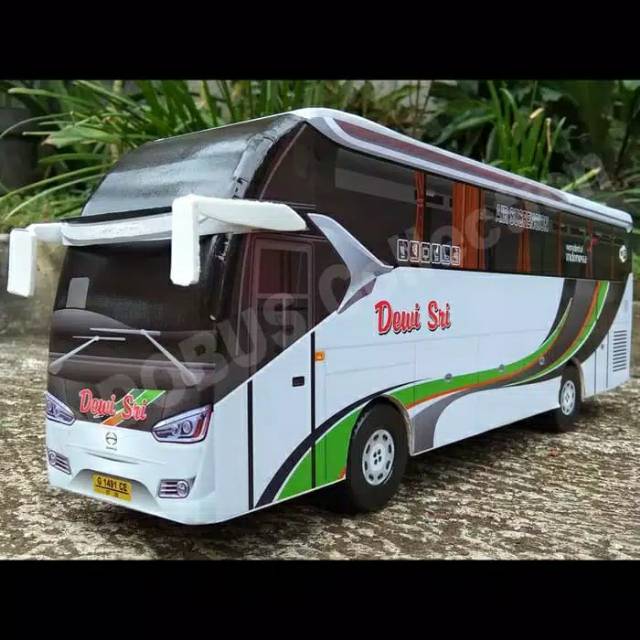 Jual Miniatur Bus bis / mainan bus bis Haryanto Dewi Sri Legacy SR2 ...