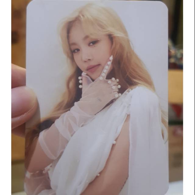 Jual Official Photocard (Pc) G Idle Seo Soojin I Trust | Shopee Indonesia