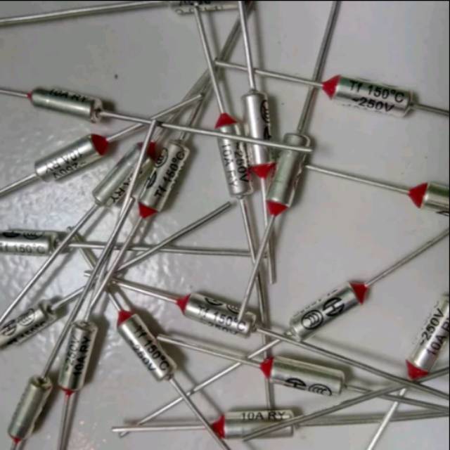 Jual THERMOFUSE 250V 150 DERAJAT BAGUS THERMO FUSE 10A MGIC COM JAR ...