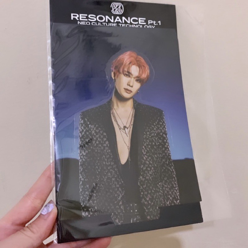 Jual STANDEE ONLY JAEHYUN RESONANCE PT 1 | Shopee Indonesia