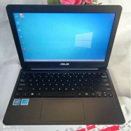 Jual Netbook & Laptop Murah Asus x201 muluss slim Lengkap windows+ ...