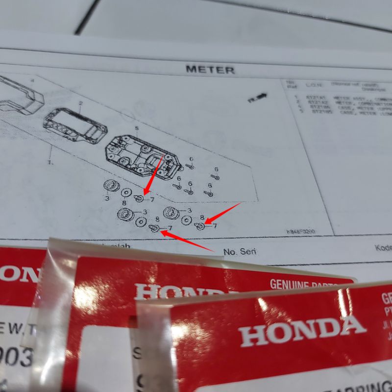 Jual Baut Speedometer Honda CRF 150 Original | Shopee Indonesia