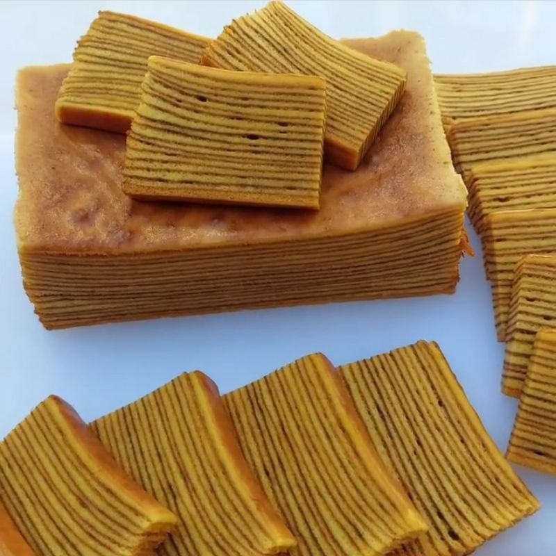 Jual LAPIS LEGIT ORIGINAL KALIMANTAN FULL BUTTER | Shopee Indonesia