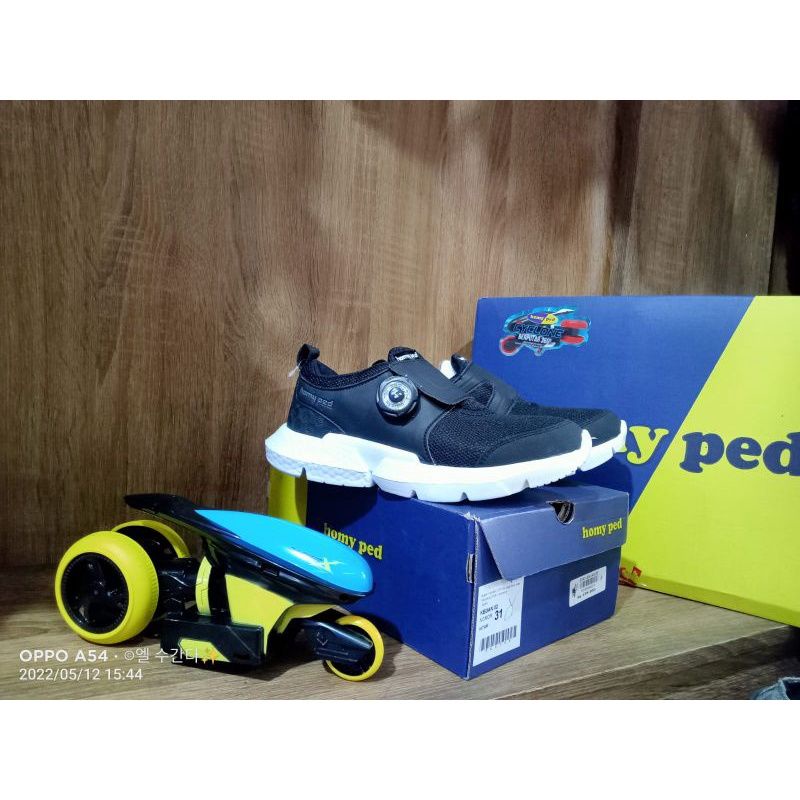 Jual SEPATU SEKOLAH ANAK HOMYPED BERHADIAH MOBIL REMOT FLEX CAR TERBARU ...