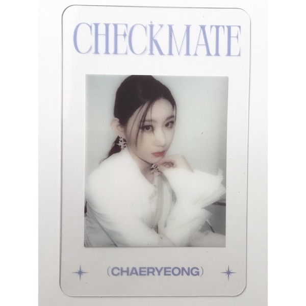 Jual Itzy - Yeji Lia Ryujin Chaeryeong Yuna - Checkmate (Sneakers ...