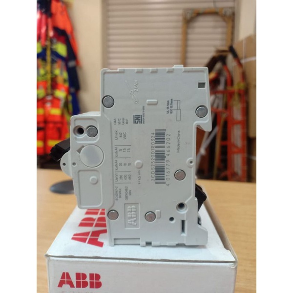 Jual MCB ABB 2P 32A 6KA | Shopee Indonesia