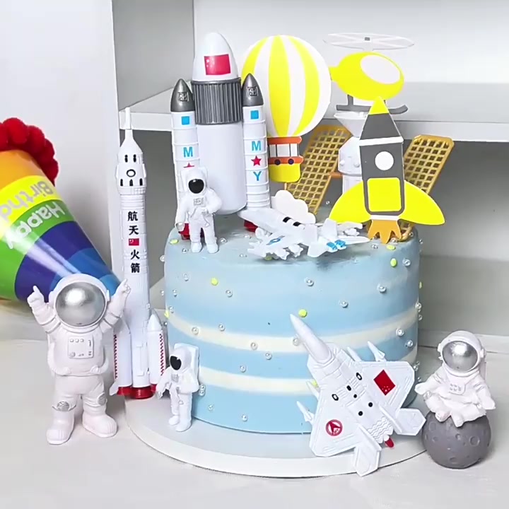 Jual Topper Kue Desain Astronot Luar Angkasa Untuk Dekorasi Pesta Ulang ...