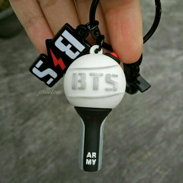 Jual Gantungan Kunci Keychain BTS LS Lightstick SE Army Bomb / RM V Taehyung PC Jimin Jungkook ...
