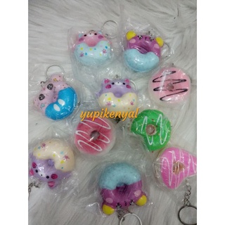 Jual SQUISHY DONAT LUCU GANTUNGAN KUNCI | Shopee Indonesia