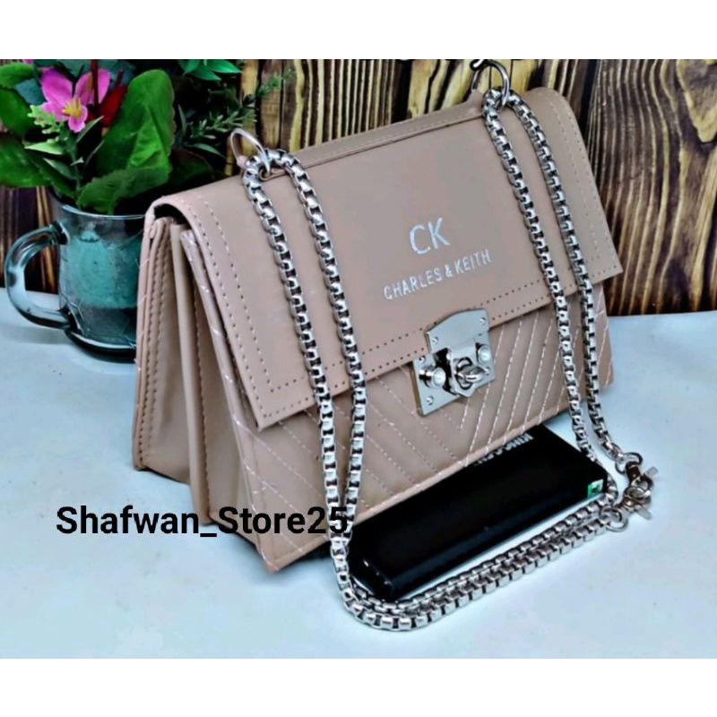 Jual Tas Rantai//Tas selempang Tali Rantai//Tas kotak Rantai Bordil V ...