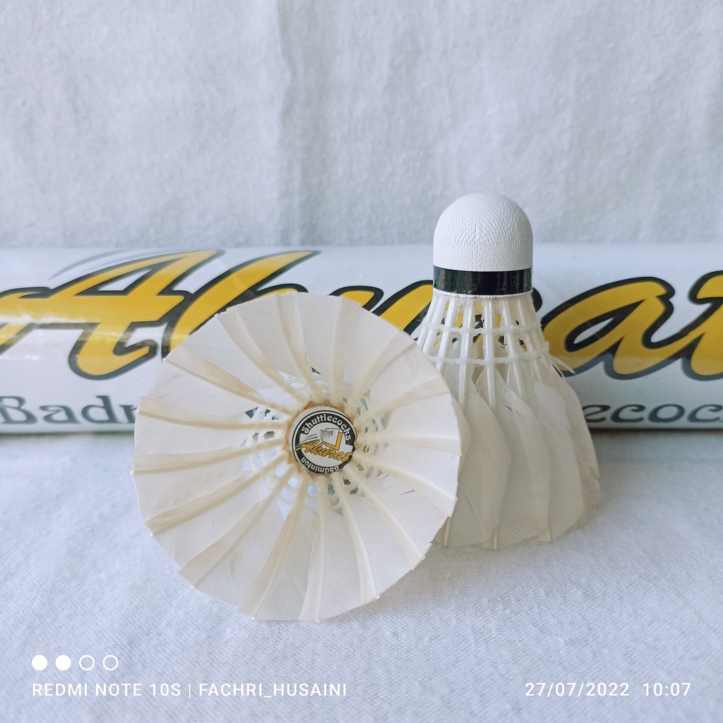 Jual Shuttlecock Badminton AKURAT PUTIH | Shopee Indonesia