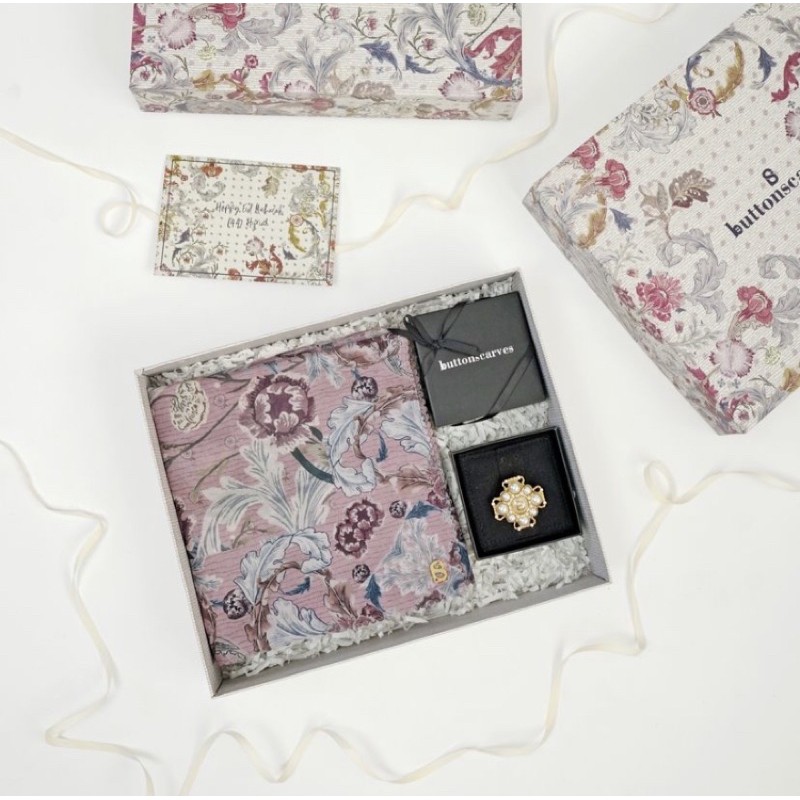 Jual Buttonscarves Royale Series The Guzel Hampers (Raya Collection ...