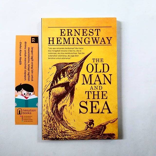 Jual Novel The Old Man and The Sea Ernest Hemingway Ori | Shopee Indonesia