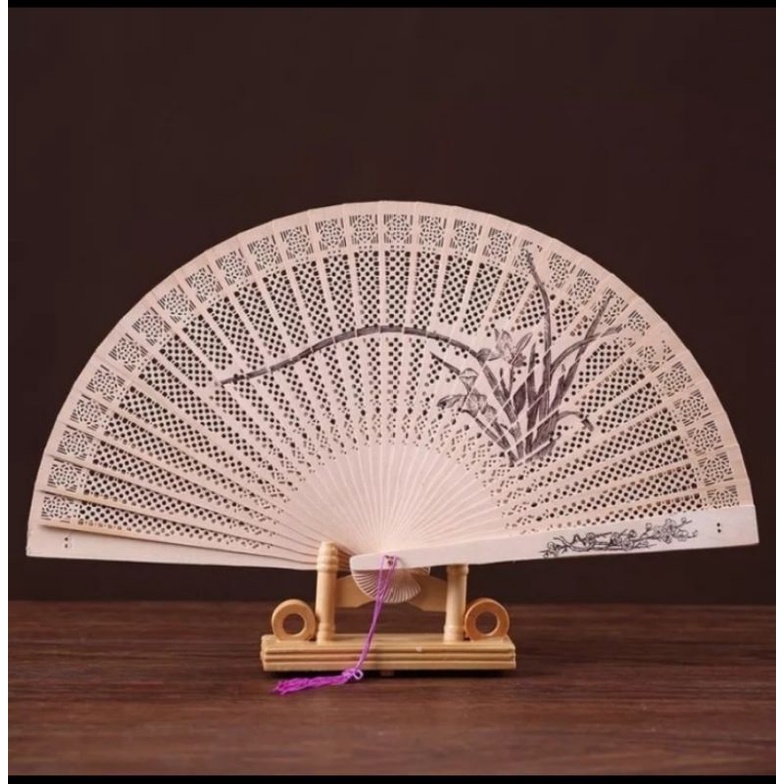Jual kipas tangan kayu / Wood craft folding fan | Shopee Indonesia