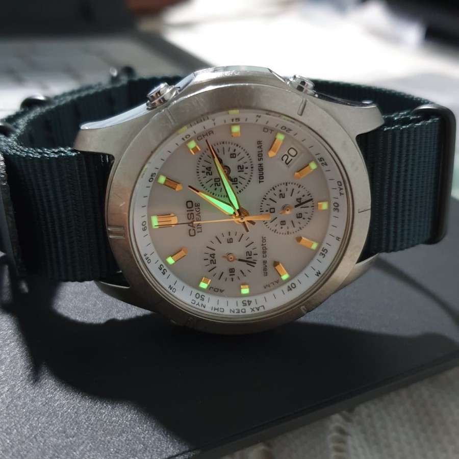 Jual Jam Tangan Casio Lineage LIW100 WaveCeptor Tough Solar-Leather ...