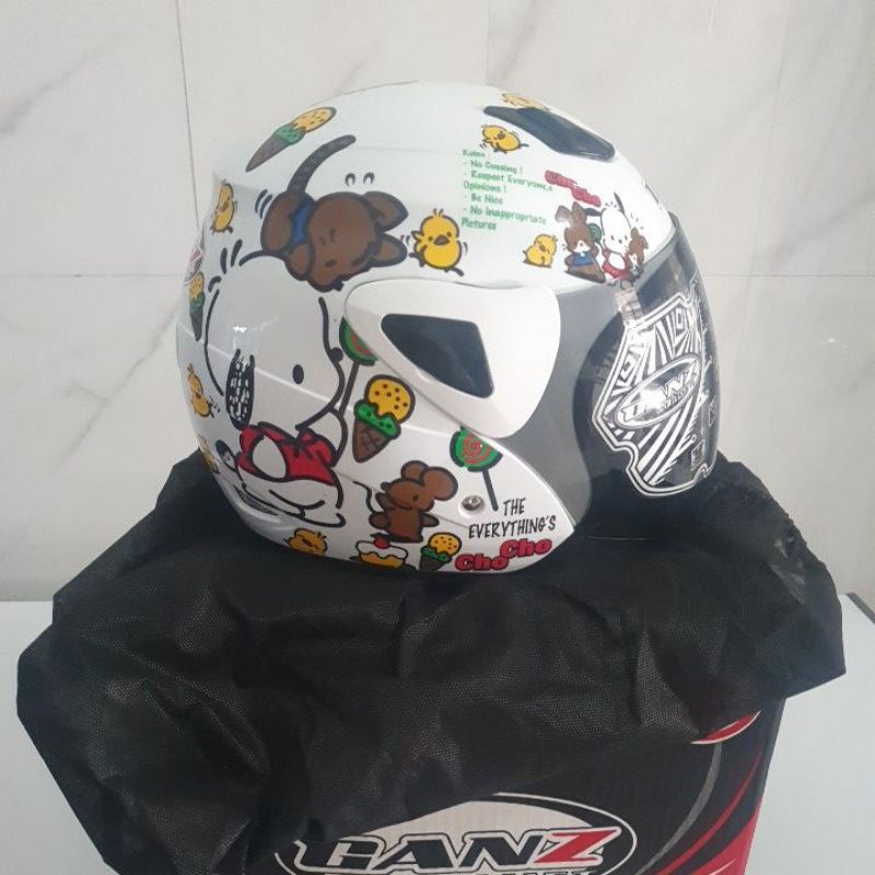Jual HELM WANITA MEREK GANZ MOTIF CHOCHO SNI FIT TO L | Shopee Indonesia