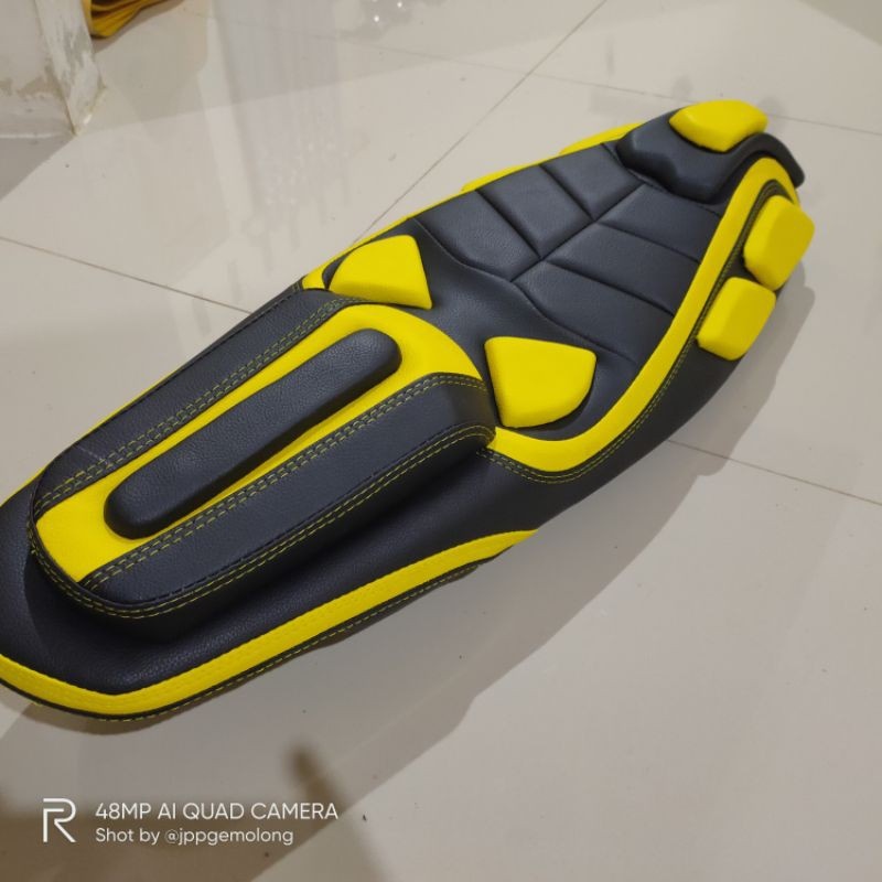 Jual JOK MOTOR VARIO ADV PCX NMAX BEAT LEXI AEROX CUSTOM RETRO PREDATOR ...