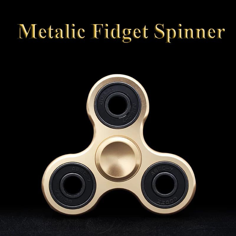 Jual FIDGET SPINNER METALIC HAND SPINNING TIGA SISI BESAR | Shopee Indonesia
