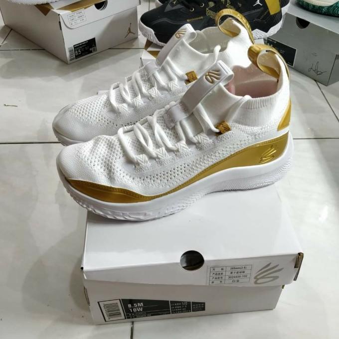 Jual ORIGINAL!! Sepatu Basket Curry 8 Low golden Flow | Shopee Indonesia
