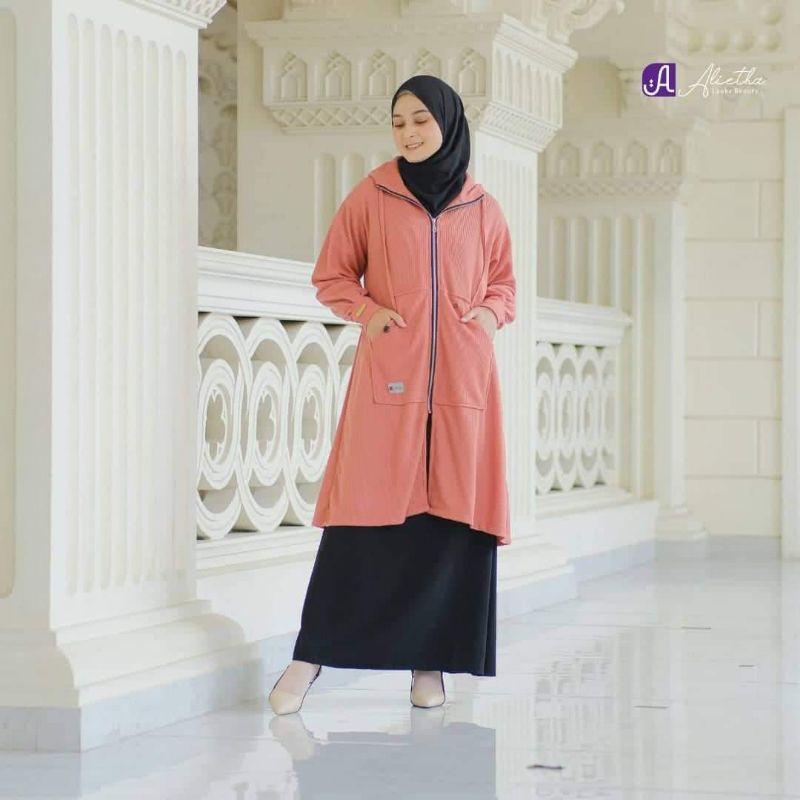 Jual FATHIYAH OUTER MUSLIMAH ORI ALIETHA JACKET WANITA TERBARU VIRAL ...