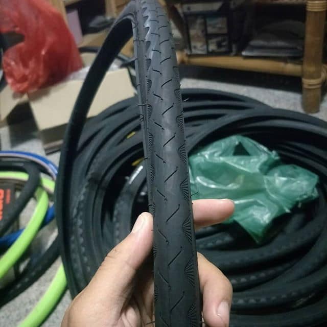 Jual Ban Luar 700 x 25 Swallow Deli Tire / Fixie atau Roadbike | Shopee Indonesia