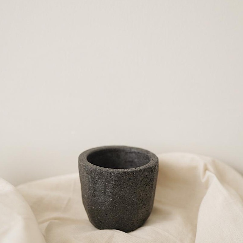 Jual [Pote Studio] SINA - VOLCANIC STONE | pot tanaman aesthetic ...