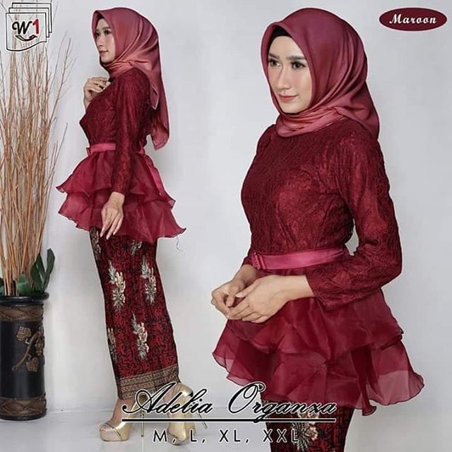 Jual Setelan Kebaya Adelia Warna Maroon / Kebaya Modern | Shopee Indonesia