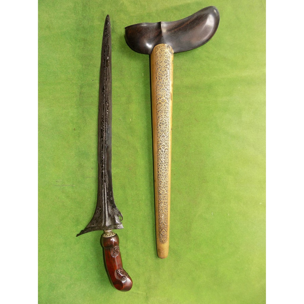 Jual keris condong campur pamor segoro muncar era HB 5 | Shopee Indonesia