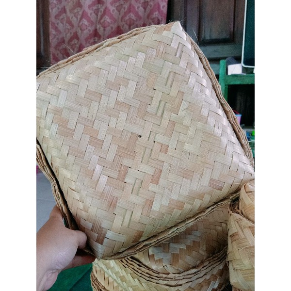 Jual Sepasang besek bambu 25x25cm, besek hantaran, besek hampers, besek ...