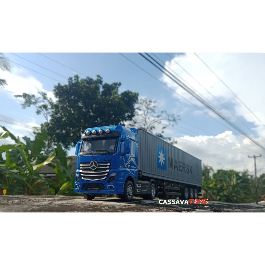 Jual Diecast truck container Maers Actros Mercedes Benz Miniatur scala ...