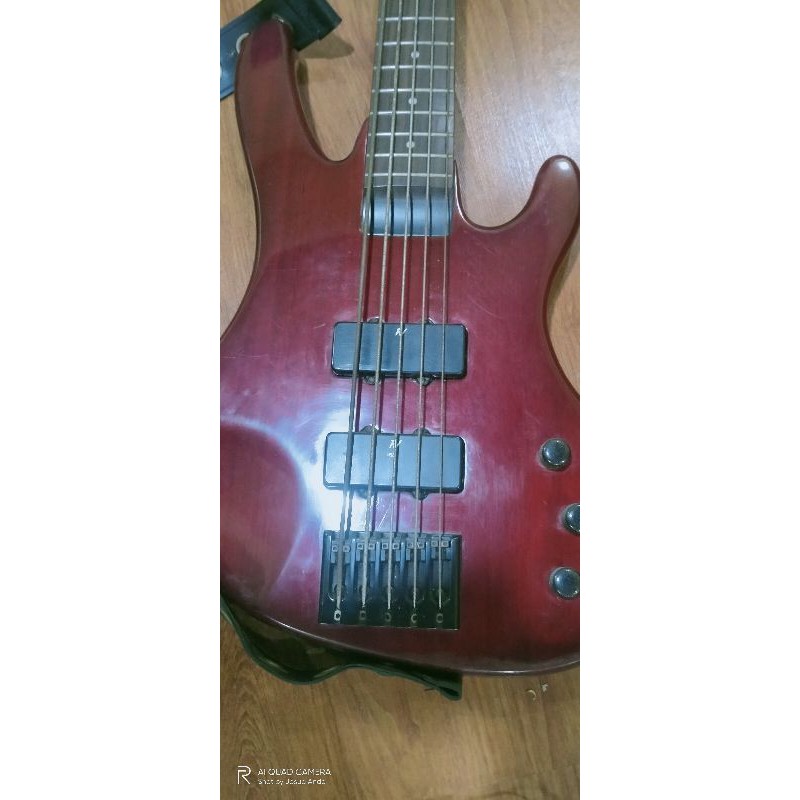 Jual Bass 5 Strings Washburn Bantam Series XB-125 Original (Langka ...