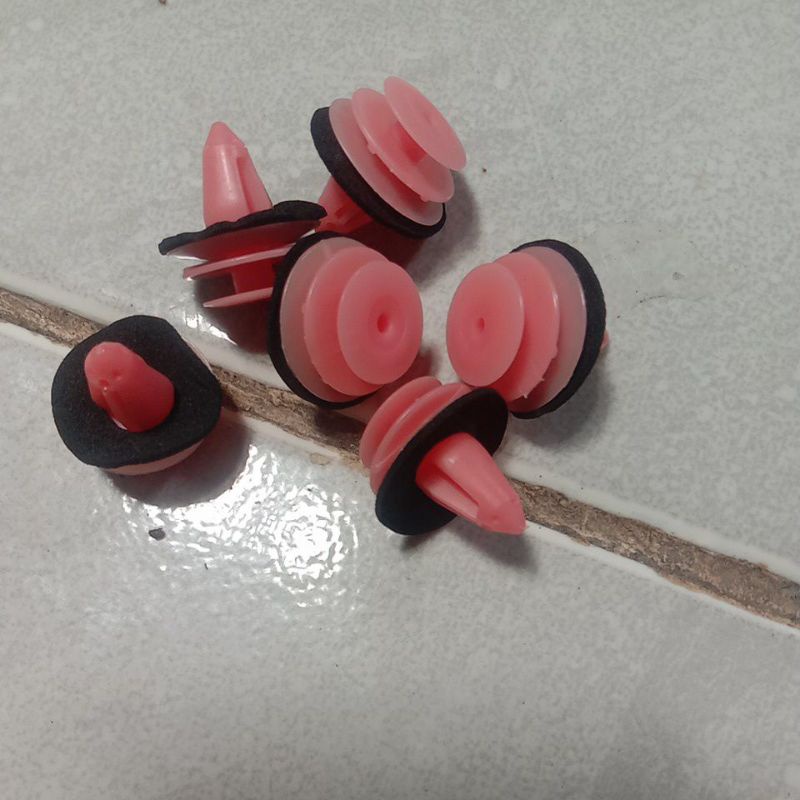 Jual KLIP KANCING HARBORT DOORTRIM PINTU ISUZU FANTER KOTAK NISSAN ...