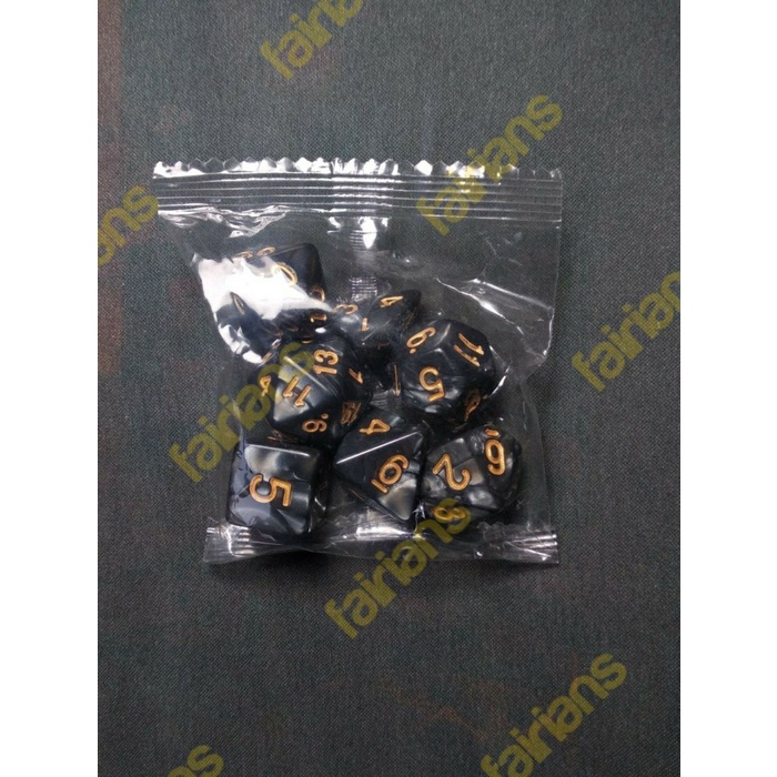 Jual Dadu/Dice DND Polyhedral set isi 7 (Jade Black) | Shopee Indonesia
