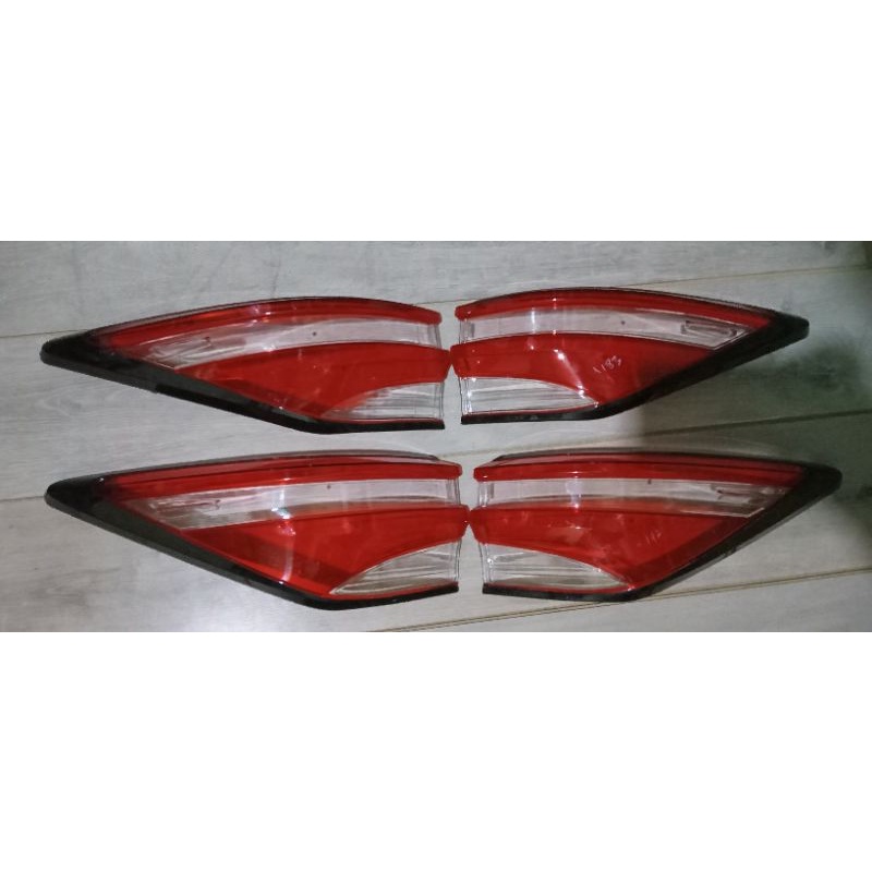 Jual mica Stop Lamp Fortuner vrz terbaru original | Shopee Indonesia