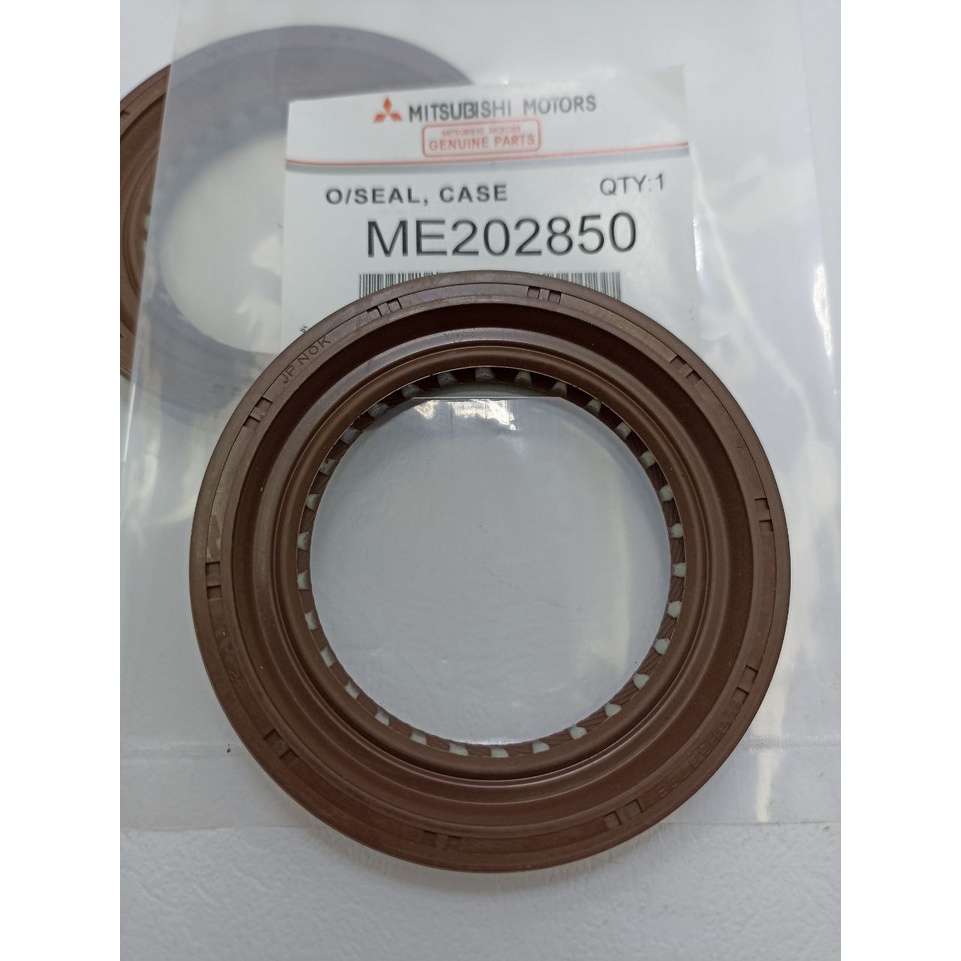 Jual SEAL KRUK AS DEPAN L200 TRITON 2800CC ME202850 | Shopee Indonesia