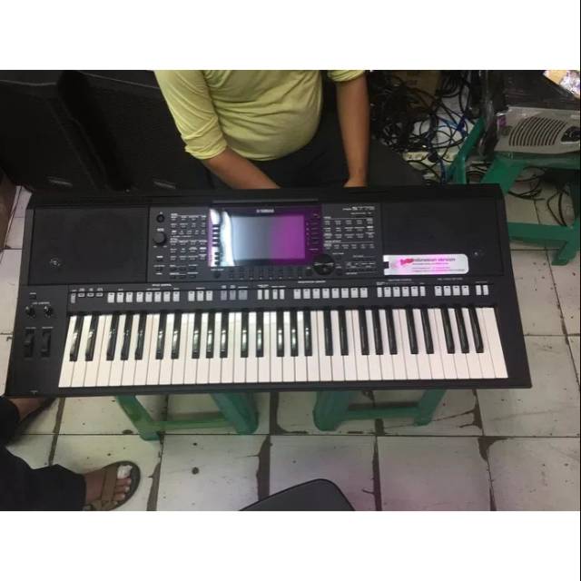 Jual KEYBOARD YAMAHA PSR-S775/ PSRS775/ PSR 775/ PSR S775 GARANSI RESMI ...
