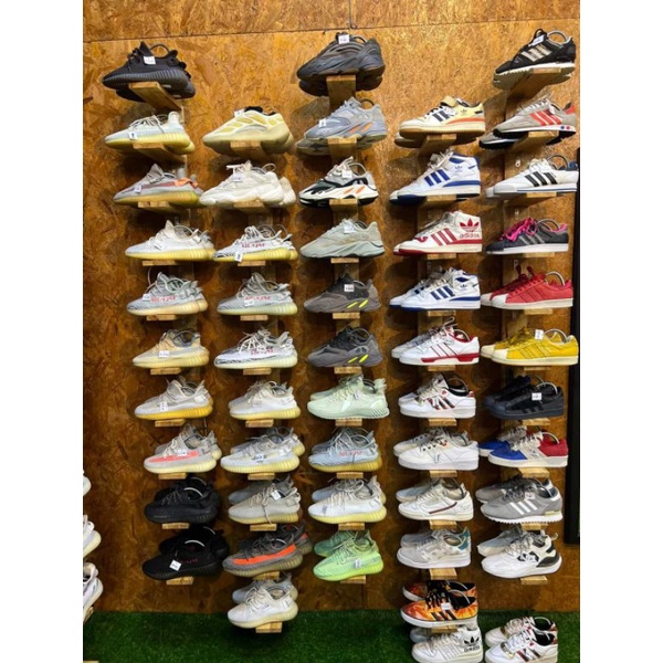 Jual select item sepatu second branded | Shopee Indonesia