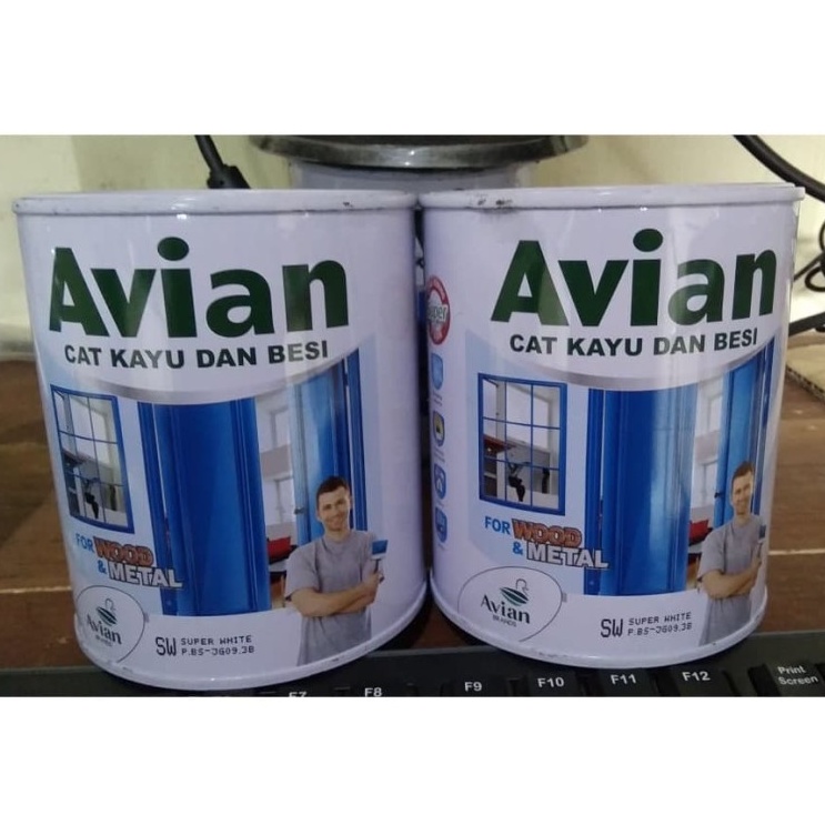 Jual AVIAN CAT KAYU DAN BESI / 0.9lt Super White | Shopee Indonesia