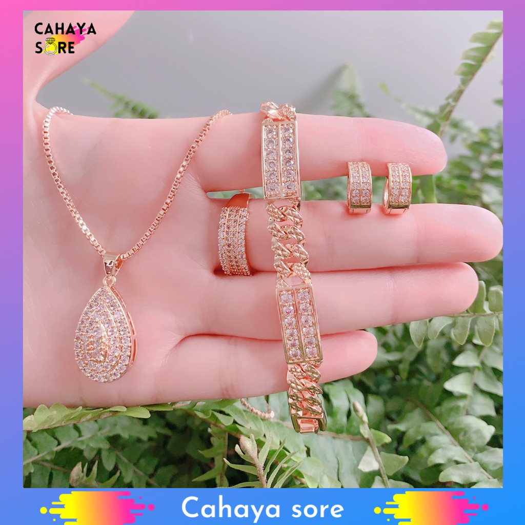 Jual Xuping Set Gold Perhiasan Set Dewasa Model Persegi XD01 | Shopee ...